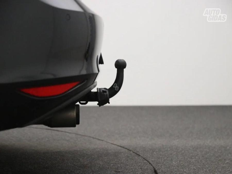 Grey Volkswagen Golf 2015 in Vilnius, with an engine capacity of 1.40 L and mileage of 220 thousand km for 10999 €, photo 30 on AUTOMOTO.COM.LV