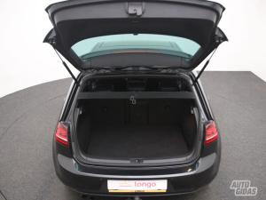 Grey Volkswagen Golf 2015 in Vilnius, with an engine capacity of 1.40 L and mileage of 220 thousand km for 10999 €, photo 35 on AUTOMOTO.COM.LV