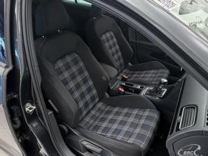 Grey Volkswagen Golf 2015 in Avizieniai, with an engine capacity of 1.40 L and mileage of 260 thousand km for 7500 €, photo 8 on AUTOMOTO.COM.LV