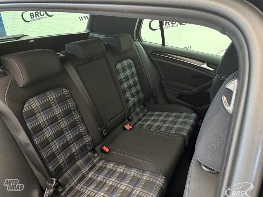 Grey Volkswagen Golf 2015 in Avizieniai, with an engine capacity of 1.40 L and mileage of 260 thousand km for 7500 €, photo 12 on AUTOMOTO.COM.LV