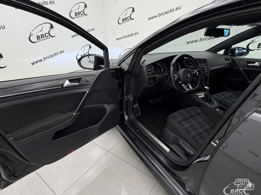 Grey Volkswagen Golf 2015 in Avizieniai, with an engine capacity of 1.40 L and mileage of 260 thousand km for 7500 €, photo 20 on AUTOMOTO.COM.LV