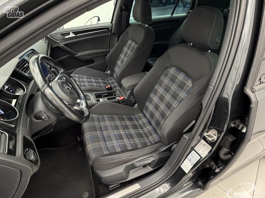 Grey Volkswagen Golf 2015 in Avizieniai, with an engine capacity of 1.40 L and mileage of 260 thousand km for 7500 €, photo 23 on AUTOMOTO.COM.LV