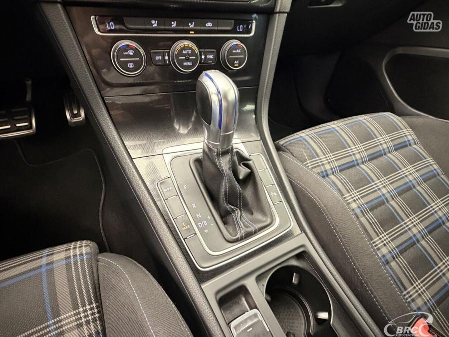 Grey Volkswagen Golf 2015 in Avizieniai, with an engine capacity of 1.40 L and mileage of 260 thousand km for 7500 €, photo 27 on AUTOMOTO.COM.LV