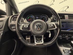 Grey Volkswagen Golf 2015 in Avizieniai, with an engine capacity of 1.40 L and mileage of 260 thousand km for 7500 €, photo 28 on AUTOMOTO.COM.LV