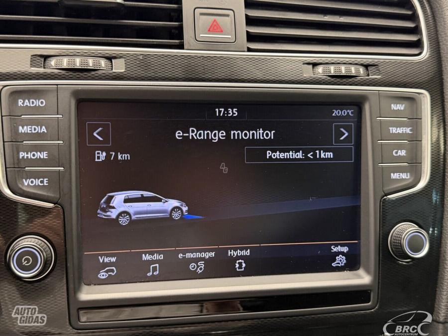 Grey Volkswagen Golf 2015 in Avizieniai, with an engine capacity of 1.40 L and mileage of 260 thousand km for 7500 €, photo 38 on AUTOMOTO.COM.LV