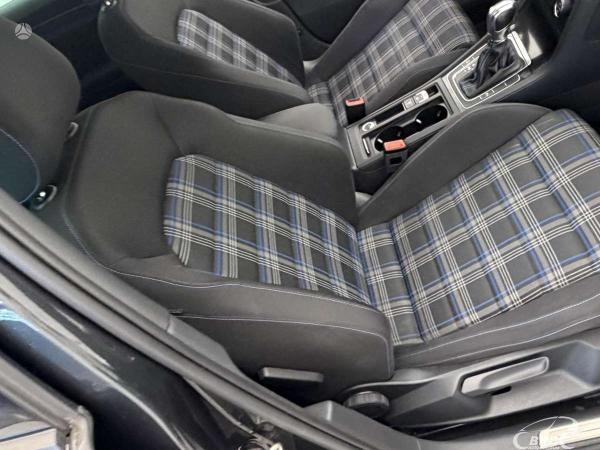 Grey Volkswagen Golf 2015 in Vilnius, with an engine capacity of 1.40 L and mileage of 260 thousand km for 7500 €, photo 6 on AUTOMOTO.COM.LV