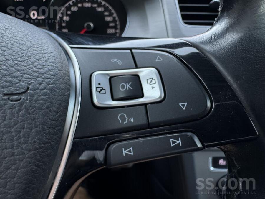 Pelēks Volkswagen Golf 2015 Rīga, ar dzinēja tilpumu 1.40 L un nobraukumu 259 tūkst. km par 5990 €, foto 21 vietnē AUTOMOTO.COM.LV