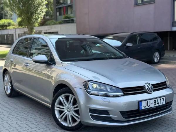 Pelēks Volkswagen Golf 2015 Rīga, ar dzinēja tilpumu 1.40 L un nobraukumu 259 tūkst. km par 5990 €, foto 1 vietnē AUTOMOTO.COM.LV