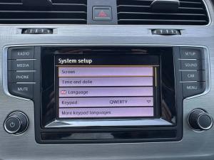 Grey Volkswagen Golf 2015 in Riga, with an engine capacity of 1.40 L and mileage of 259 thousand km for 5990 €, photo 16 on AUTOMOTO.COM.LV