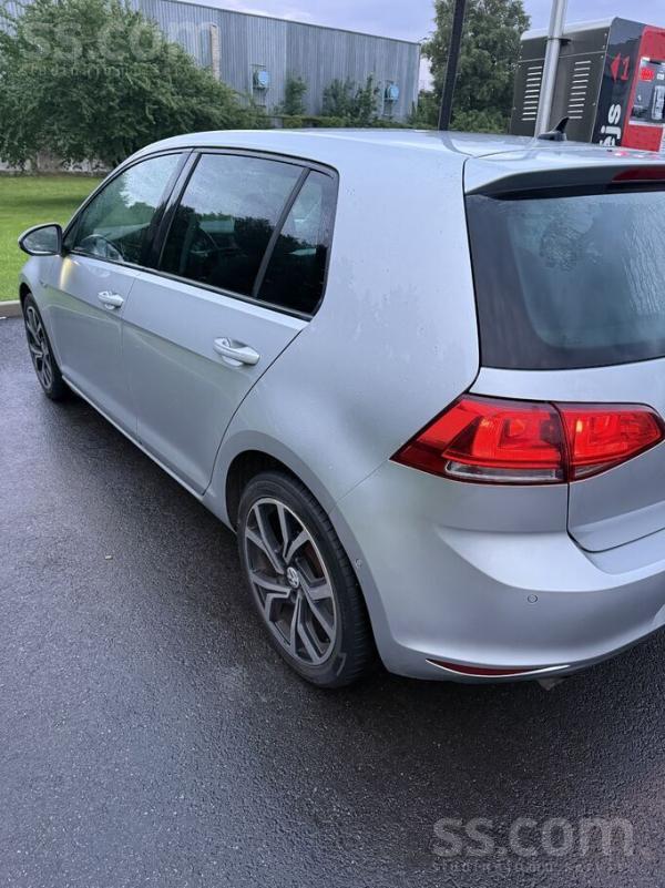 Pelēks Volkswagen Golf 2015 Liepāja, ar dzinēja tilpumu 1.60 L un nobraukumu 0 tūkst. km par 5300 €, foto 3 vietnē AUTOMOTO.COM.LV