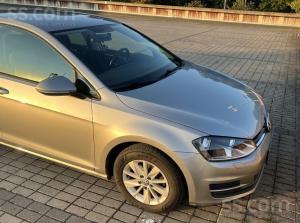 Pelēks Volkswagen Golf 2015 Rīga, ar dzinēja tilpumu 1.40 L un nobraukumu 140 tūkst. km par 8000 €, foto 3 vietnē AUTOMOTO.COM.LV