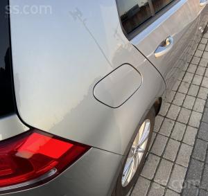 Pelēks Volkswagen Golf 2015 Rīga, ar dzinēja tilpumu 1.40 L un nobraukumu 140 tūkst. km par 8000 €, foto 12 vietnē AUTOMOTO.COM.LV