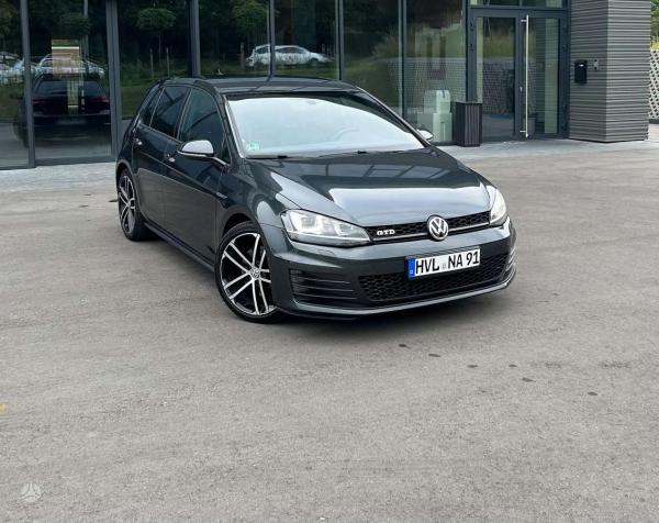 Grey Volkswagen Golf 2015 in Vilnius, with an engine capacity of 1.97 L and mileage of 201 thousand km for 8800 €, photo 1 on AUTOMOTO.COM.LV