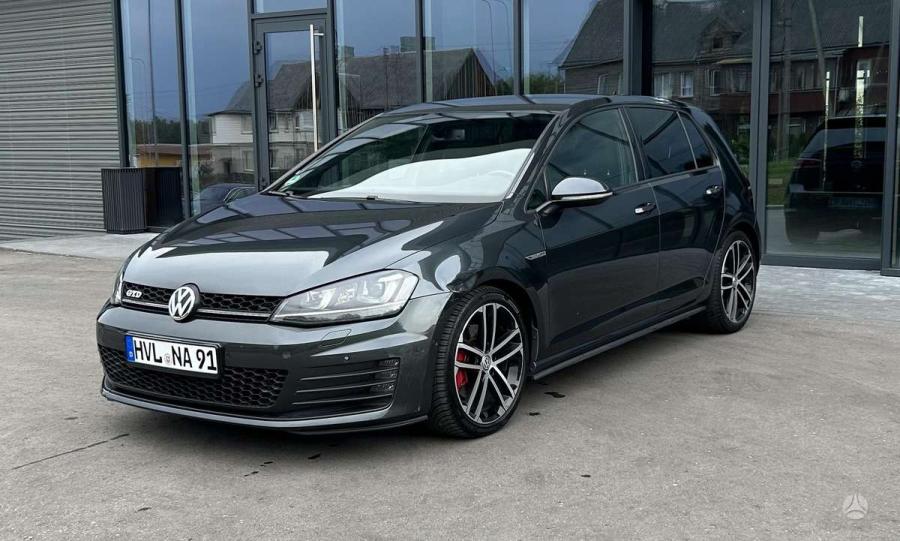 Pelēks Volkswagen Golf 2015 Viļņa, ar dzinēja tilpumu 1.97 L un nobraukumu 201 tūkst. km par 8800 €, foto 3 vietnē AUTOMOTO.COM.LV