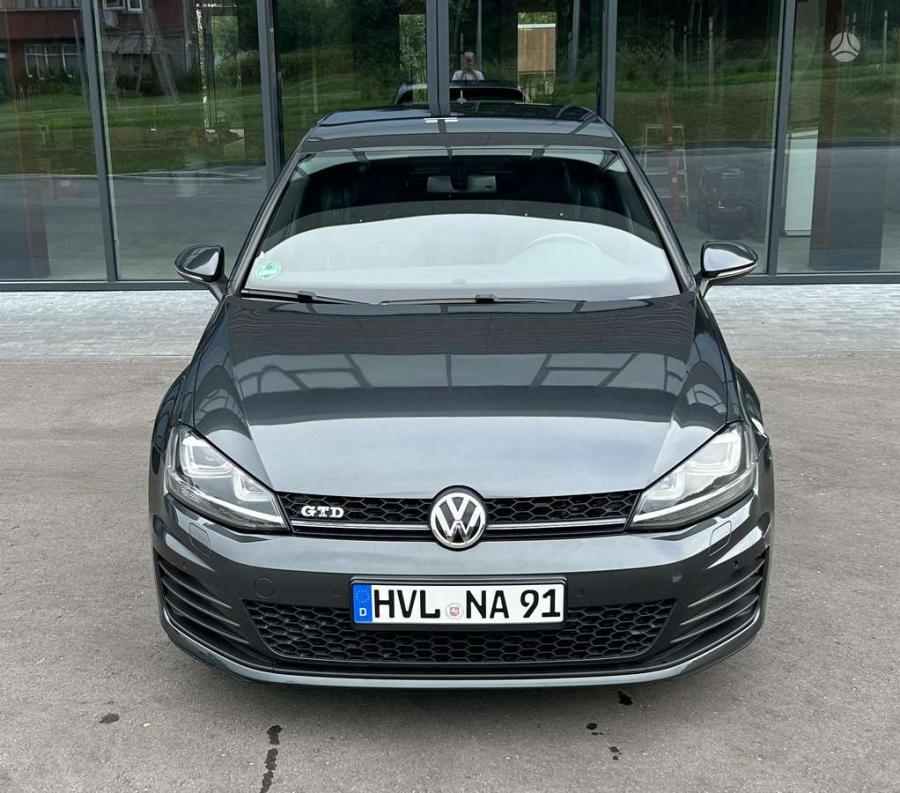 Pelēks Volkswagen Golf 2015 Viļņa, ar dzinēja tilpumu 1.97 L un nobraukumu 201 tūkst. km par 8800 €, foto 4 vietnē AUTOMOTO.COM.LV