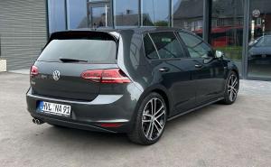 Pelēks Volkswagen Golf 2015 Viļņa, ar dzinēja tilpumu 1.97 L un nobraukumu 201 tūkst. km par 8800 €, foto 8 vietnē AUTOMOTO.COM.LV