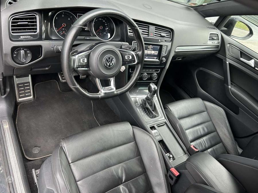 Pelēks Volkswagen Golf 2015 Viļņa, ar dzinēja tilpumu 1.97 L un nobraukumu 201 tūkst. km par 8800 €, foto 13 vietnē AUTOMOTO.COM.LV