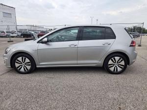 Grey Volkswagen Golf 2015 in Marijampole, with an engine capacity of 0.00 L and mileage of 146 thousand km for 5550 €, photo 6 on AUTOMOTO.COM.LV