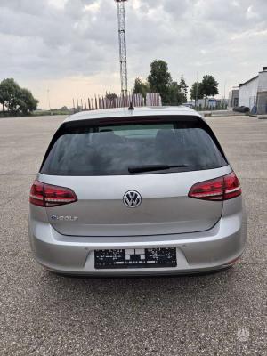 Grey Volkswagen Golf 2015 in Marijampole, with an engine capacity of 0.00 L and mileage of 146 thousand km for 5550 €, photo 9 on AUTOMOTO.COM.LV