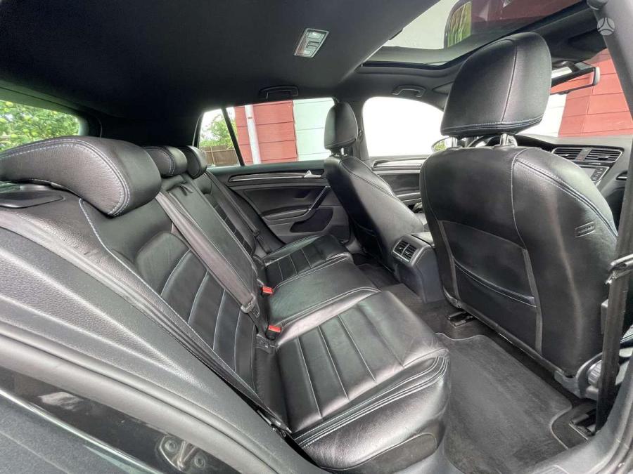 Grey Volkswagen Golf 2015 in Vilnius, with an engine capacity of 1.40 L and mileage of 219 thousand km for 9350 €, photo 5 on AUTOMOTO.COM.LV