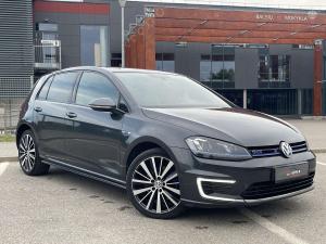 Grey Volkswagen Golf 2015 in Vilnius, with an engine capacity of 1.40 L and mileage of 219 thousand km for 9350 €, photo 18 on AUTOMOTO.COM.LV