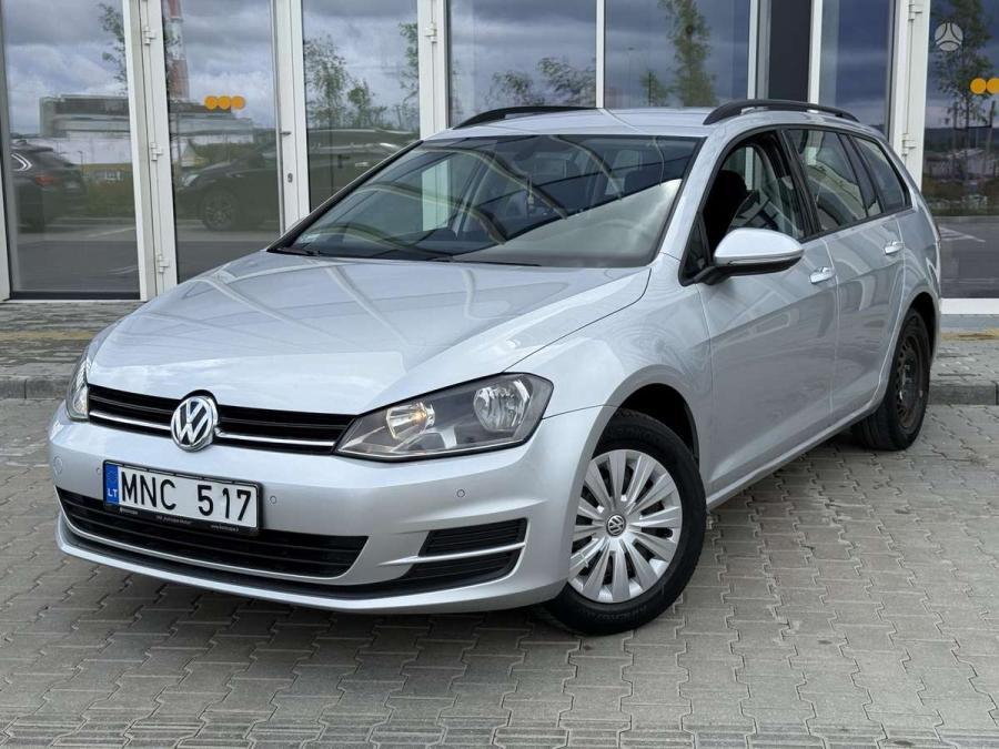Pelēks Volkswagen Golf 2015 Viļņa, ar dzinēja tilpumu 1.60 L un nobraukumu 300 tūkst. km par 4700 €, foto 4 vietnē AUTOMOTO.COM.LV