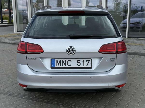 Серый Фольксваген Гольф 2015 в Вильнюс, объемом двигателя 1.60 л и пробегом 300 тыс. км за 4700 €, фото 5 на AUTOMOTO.COM.LV