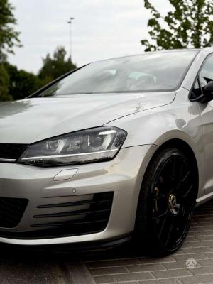 Grey Volkswagen Golf 2015 in Vilnius, with an engine capacity of 0.00 L and mileage of 284 thousand km for 7500 €, photo 10 on AUTOMOTO.COM.LV