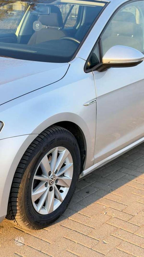 Pelēks Volkswagen Golf 2015 Jonava, ar dzinēja tilpumu 1.60 L un nobraukumu 266 tūkst. km par 5100 €, foto 8 vietnē AUTOMOTO.COM.LV