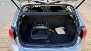 Grey Volkswagen Golf 2015 in Jonava, with an engine capacity of 1.60 L and mileage of 266 thousand km for 5100 €, photo 15 on AUTOMOTO.COM.LV