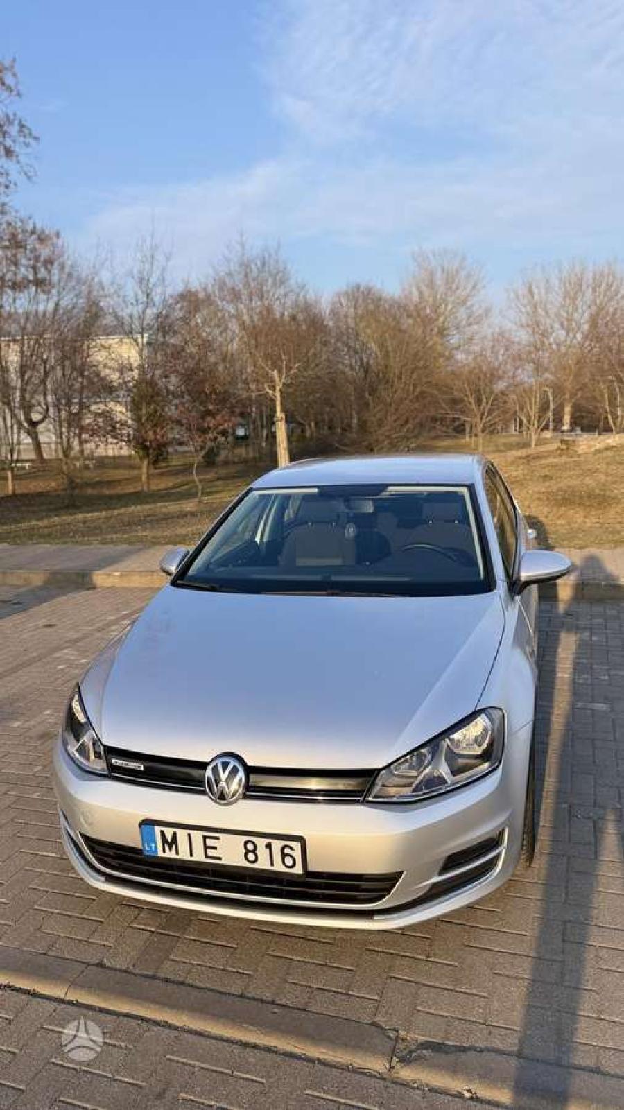 Grey Volkswagen Golf 2015 in Jonava, with an engine capacity of 1.60 L and mileage of 266 thousand km for 5100 €, photo 17 on AUTOMOTO.COM.LV