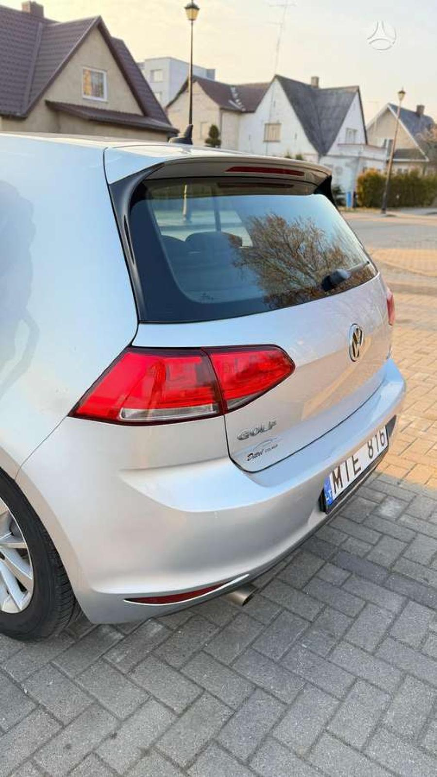 Grey Volkswagen Golf 2015 in Jonava, with an engine capacity of 1.60 L and mileage of 266 thousand km for 5100 €, photo 18 on AUTOMOTO.COM.LV