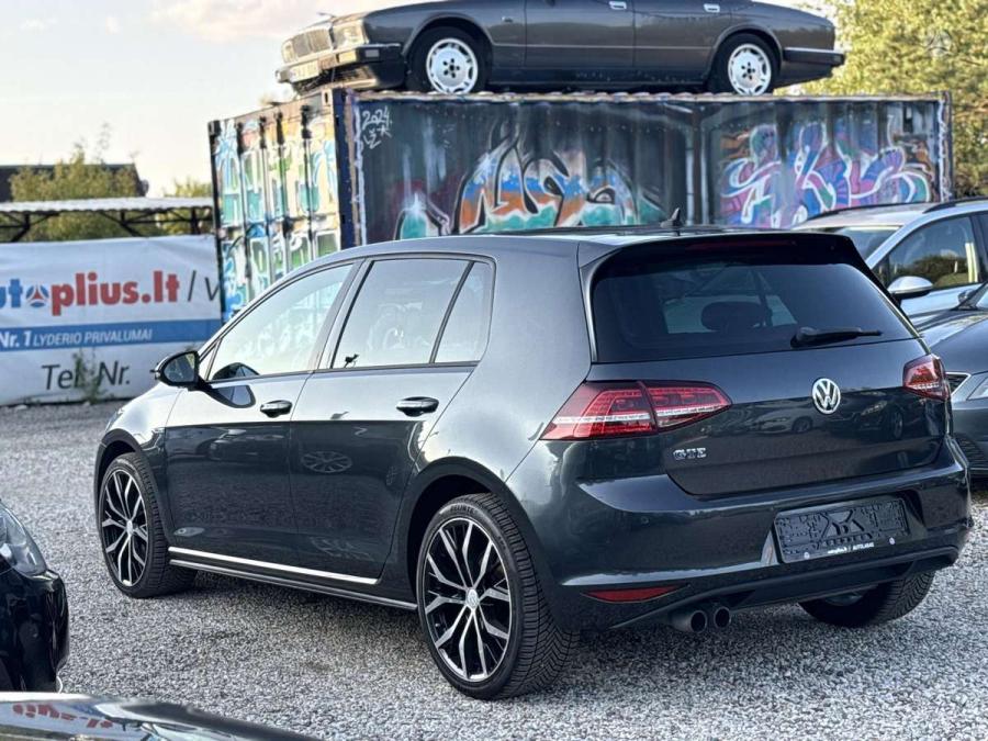 Pelēks Volkswagen Golf 2015 Ukmergė, ar dzinēja tilpumu 1.40 L un nobraukumu 200 tūkst. km par 8350 €, foto 7 vietnē AUTOMOTO.COM.LV