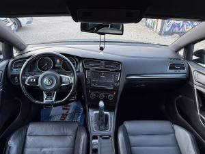 Pelēks Volkswagen Golf 2015 Ukmergė, ar dzinēja tilpumu 1.40 L un nobraukumu 200 tūkst. km par 8350 €, foto 12 vietnē AUTOMOTO.COM.LV