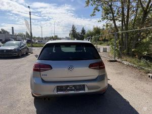 Pelēks Volkswagen Golf 2015 Marijampole, ar dzinēja tilpumu 1.40 L un nobraukumu 206 tūkst. km par 8800 €, foto 4 vietnē AUTOMOTO.COM.LV