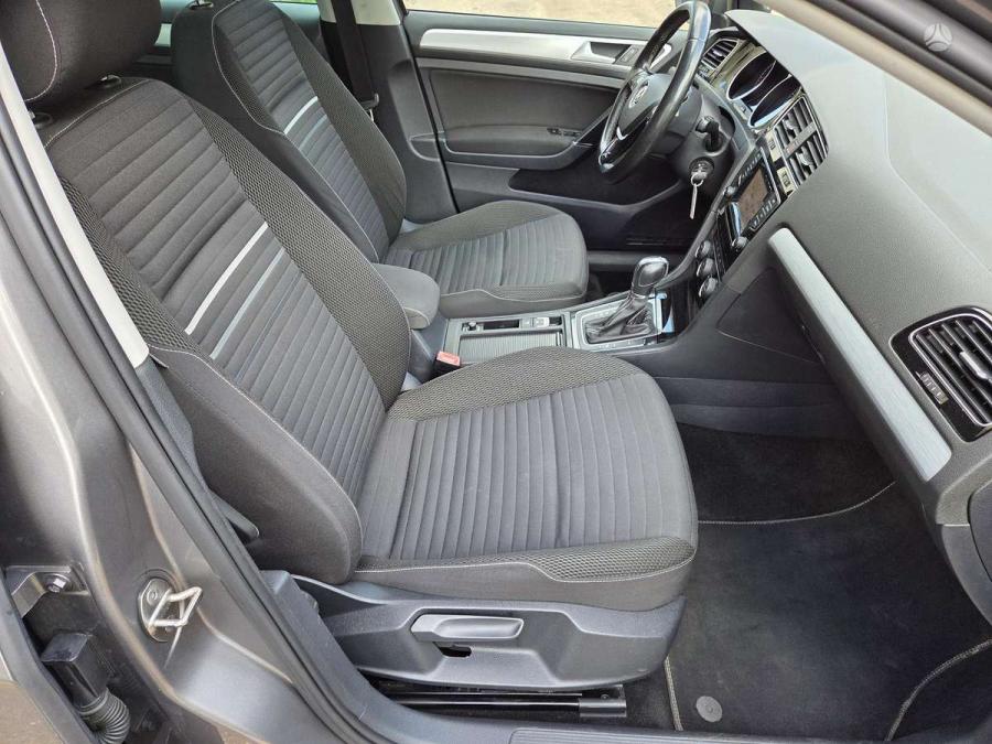 Pelēks Volkswagen Golf 2015 Utena, ar dzinēja tilpumu 1.60 L un nobraukumu 216 tūkst. km par 7600 €, foto 17 vietnē AUTOMOTO.COM.LV