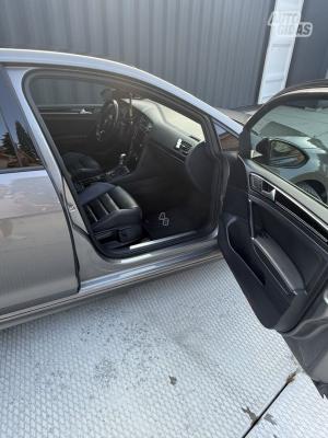 Pelēks Volkswagen Golf 2015 Kauņa, ar dzinēja tilpumu 2.00 L un nobraukumu 220 tūkst. km par 17000 €, foto 18 vietnē AUTOMOTO.COM.LV