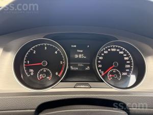Pelēks Volkswagen Golf 2015 Rīga, ar dzinēja tilpumu 1.60 L un nobraukumu 192 tūkst. km par 6950 €, foto 4 vietnē AUTOMOTO.COM.LV