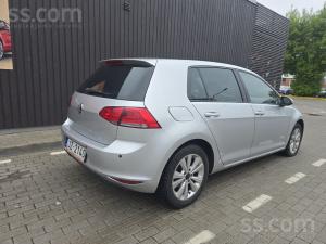 Pelēks Volkswagen Golf 2015 Rīga, ar dzinēja tilpumu 1.60 L un nobraukumu 192 tūkst. km par 6950 €, foto 8 vietnē AUTOMOTO.COM.LV