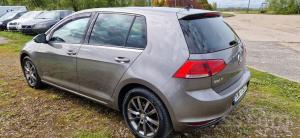 Grey Volkswagen Golf 2016 in Bauska, with an engine capacity of 1.40 L and mileage of 307 thousand km for 12500 €, photo 4 on AUTOMOTO.COM.LV