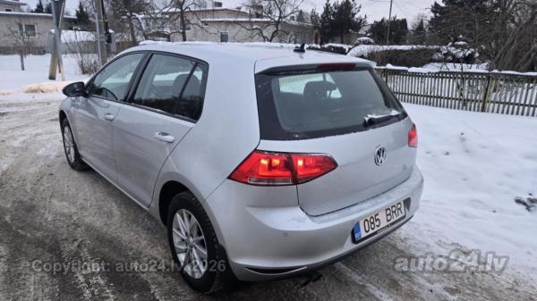 Pelēks Volkswagen Golf 2016 Tallina, ar dzinēja tilpumu 1.40 L un nobraukumu 154 tūkst. km par 8200 €, foto 8 vietnē AUTOMOTO.COM.LV