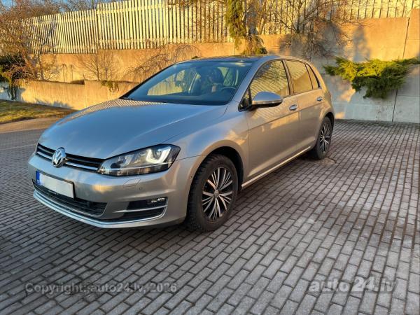 Pelēks Volkswagen Golf 2016 Tallina, ar dzinēja tilpumu 1.60 L un nobraukumu 105 tūkst. km par 13500 €, foto 2 vietnē AUTOMOTO.COM.LV