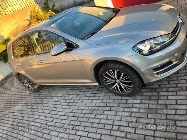 Pelēks Volkswagen Golf 2016 Tallina, ar dzinēja tilpumu 1.60 L un nobraukumu 105 tūkst. km par 13500 €, foto 3 vietnē AUTOMOTO.COM.LV