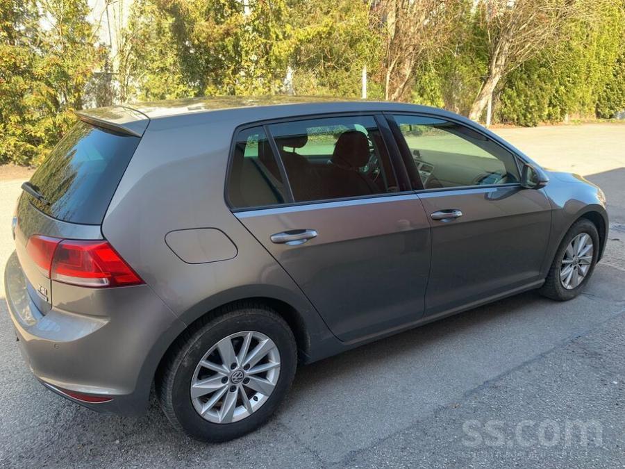 Pelēks Volkswagen Golf 2016 Rīga, ar dzinēja tilpumu 1.40 L un nobraukumu 201 tūkst. km par 7300 €, foto 4 vietnē AUTOMOTO.COM.LV
