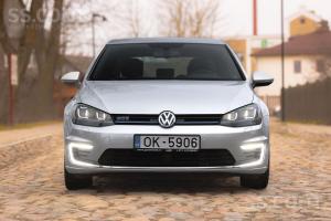 Pelēks Volkswagen Golf 2016 Jelgava, ar dzinēja tilpumu 1.40 L un nobraukumu 175 tūkst. km par 12000 €, foto 4 vietnē AUTOMOTO.COM.LV