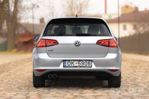Pelēks Volkswagen Golf 2016 Jelgava, ar dzinēja tilpumu 1.40 L un nobraukumu 175 tūkst. km par 12000 €, foto 7 vietnē AUTOMOTO.COM.LV