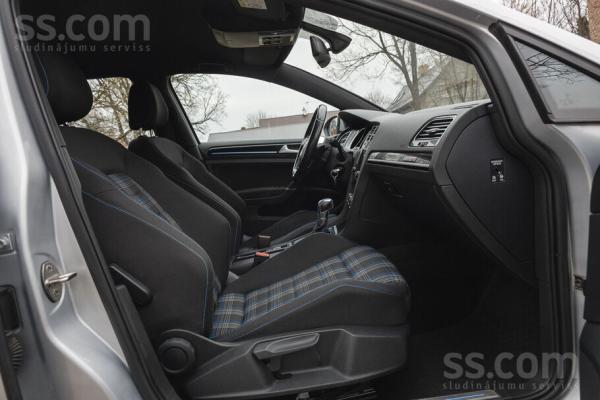 Grey Volkswagen Golf 2016 in Jelgava, with an engine capacity of 1.40 L and mileage of 175 thousand km for 12000 €, photo 8 on AUTOMOTO.COM.LV