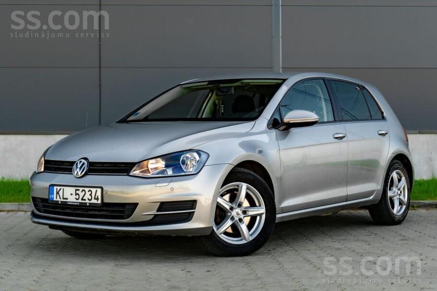 Grey Volkswagen Golf 2016 in Riga, with an engine capacity of 1.40 L and mileage of 268 thousand km for 7490 €, photo 1 on AUTOMOTO.COM.LV
