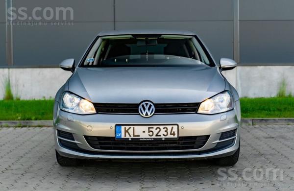 Grey Volkswagen Golf 2016 in Riga, with an engine capacity of 1.40 L and mileage of 268 thousand km for 7490 €, photo 2 on AUTOMOTO.COM.LV