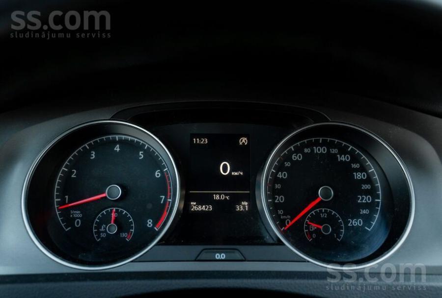 Grey Volkswagen Golf 2016 in Riga, with an engine capacity of 1.40 L and mileage of 268 thousand km for 7490 €, photo 24 on AUTOMOTO.COM.LV